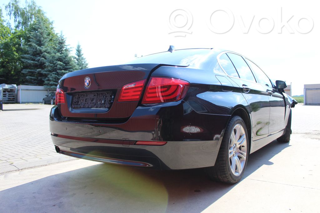 9165206 BMW 5 F10 F11 Autres pièces de carrosserie, 15.00 € | OVOKO