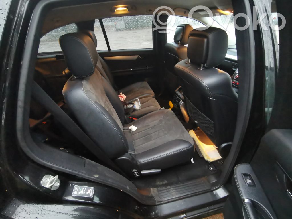 A2516201234 Mercedes-Benz R W251 Absorbeur de pare-chocs avant, 34.50 ...