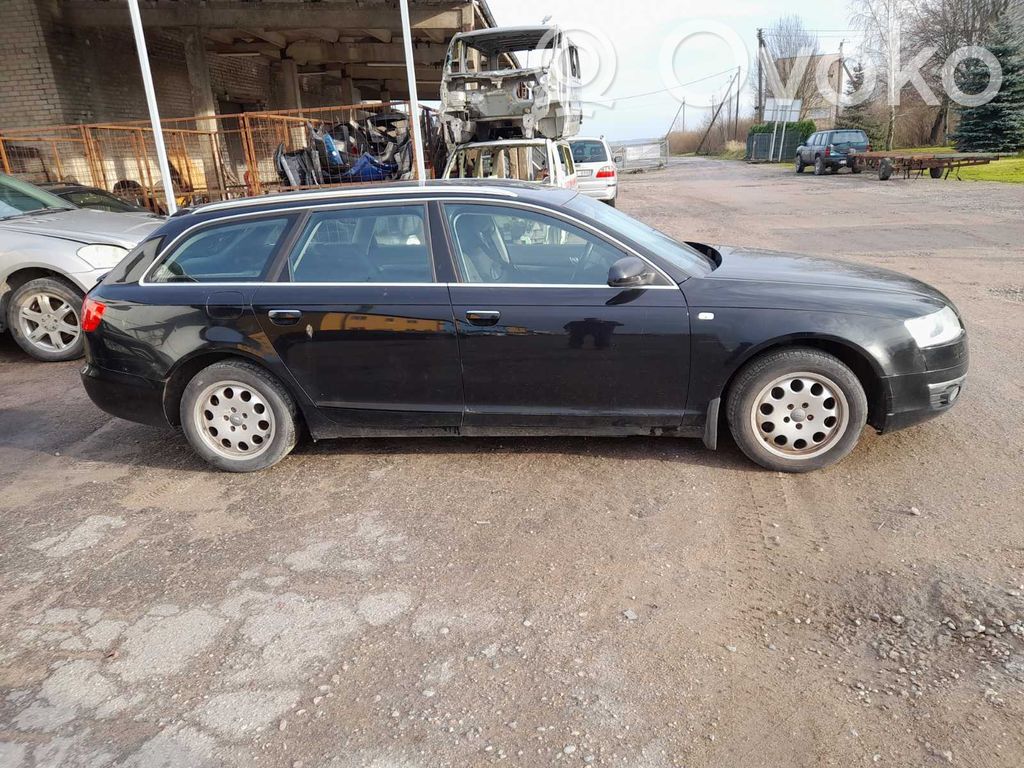 06E133817C Audi A6 S6 C6 4F Tuyau de reniflard, 20.00 € | OVOKO