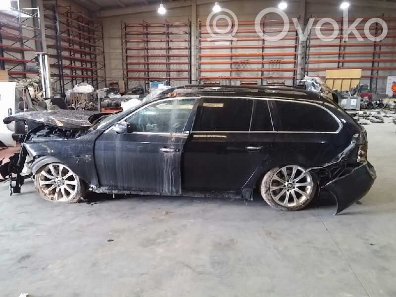 51717066222 BMW 5 E60 E61 Marche-pieds, 38.42 € | OVOKO