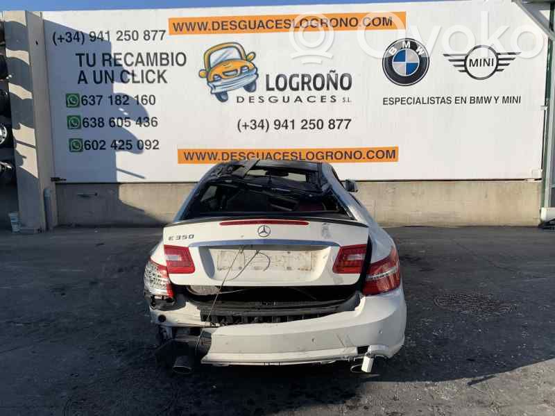 A0055422618 Mercedes-Benz E C207 W207 Capteur de vitesse de lacet d ...