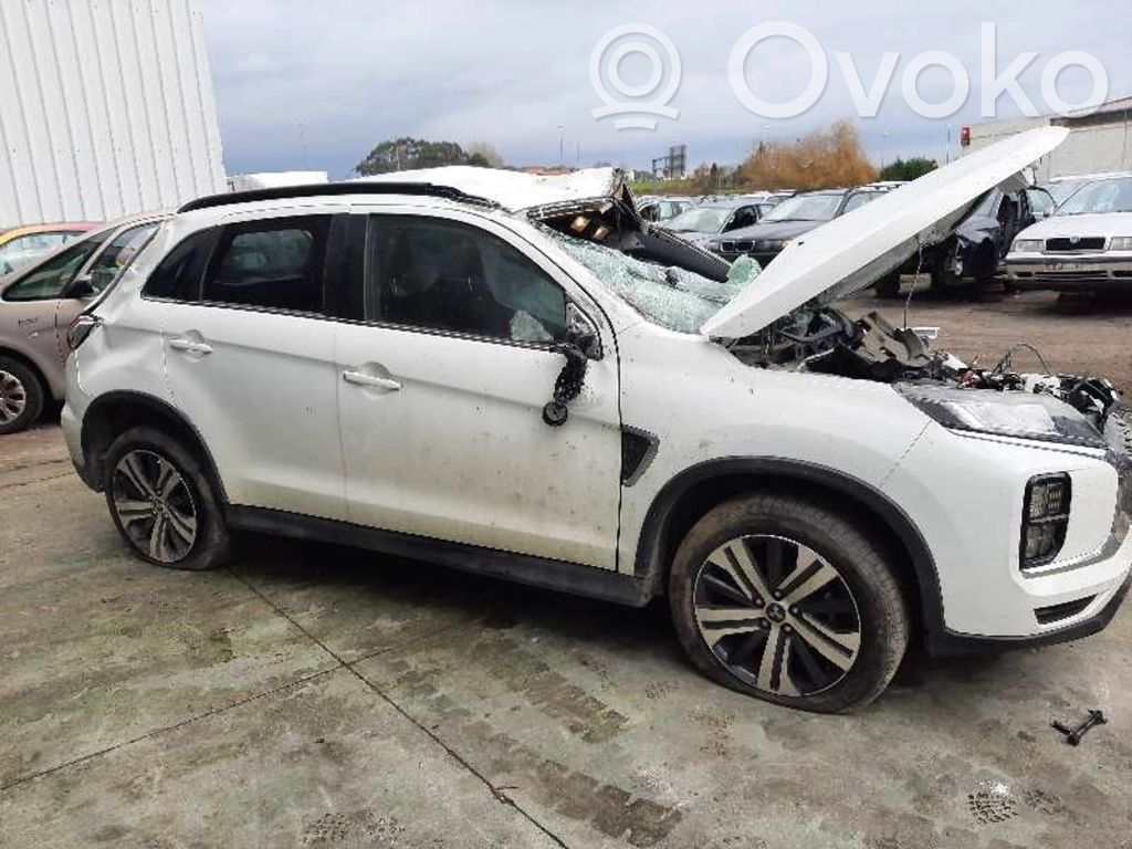 8301D482 Mitsubishi ASX Phare frontale, 524.00 € | OVOKO