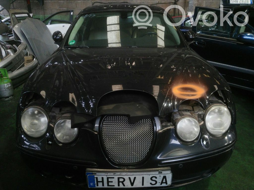 2R8318B876BH Jaguar S-Type HiFi Audio sound control unit, €78.60 | RRR