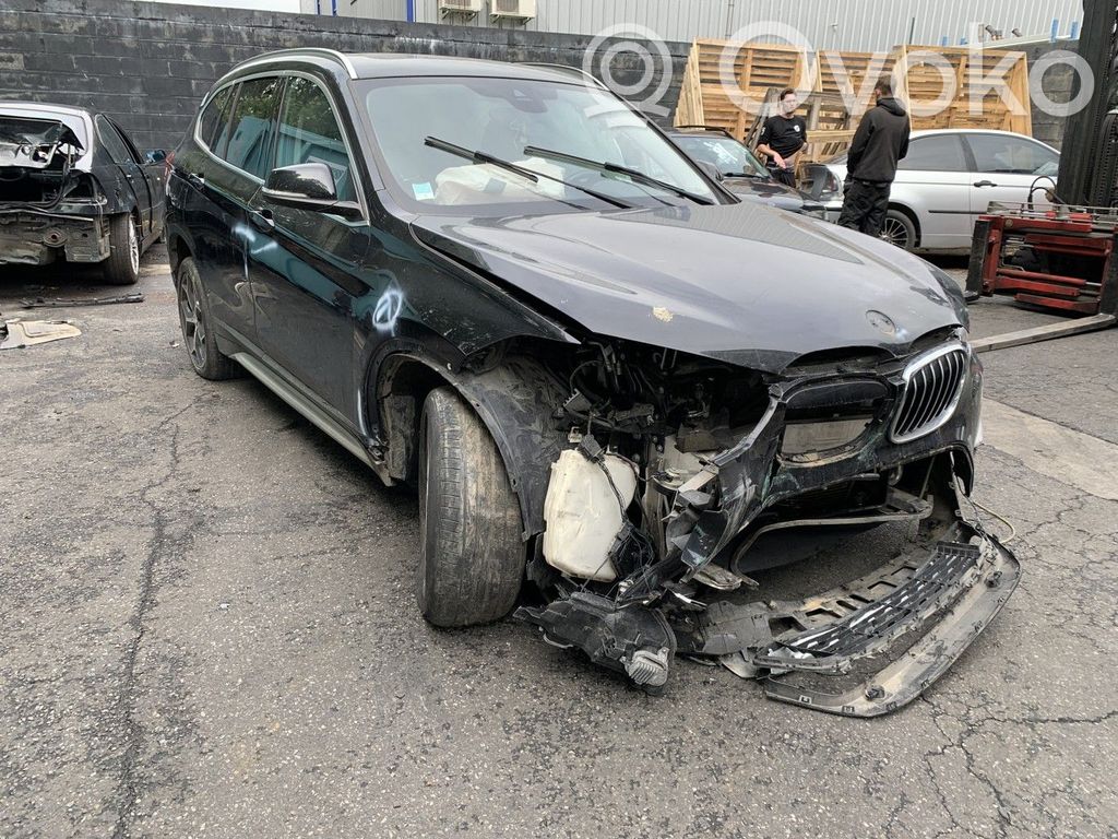 61319289135 BMW X1 F48 F49 Interruttore a pulsante start e stop motore ...