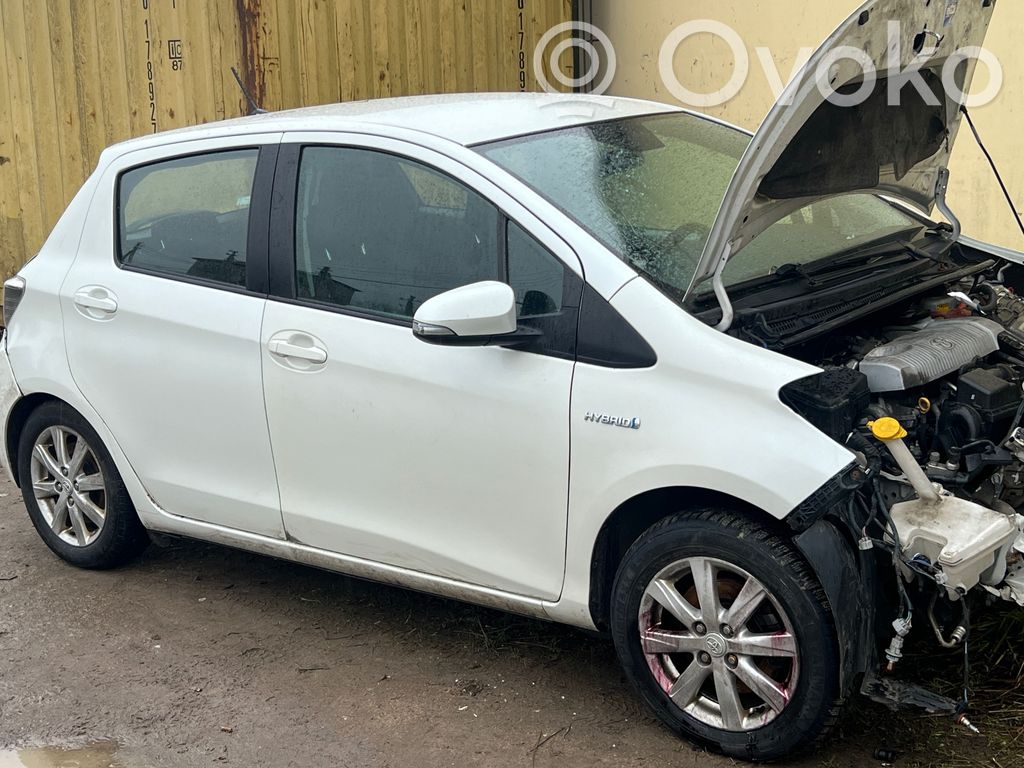 Toyota Yaris Rear axle beam, €160.00 | RRR