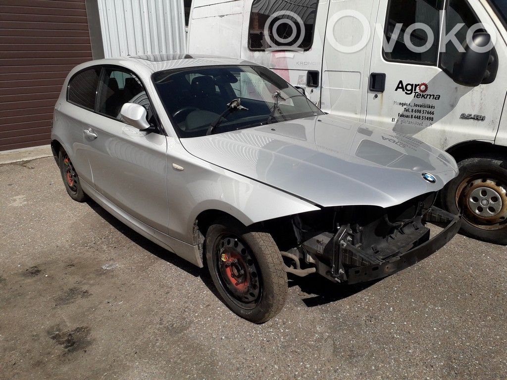 7797410 BMW 1 E81 E87 Moottorin koppa, 20,00 € | OVOKO