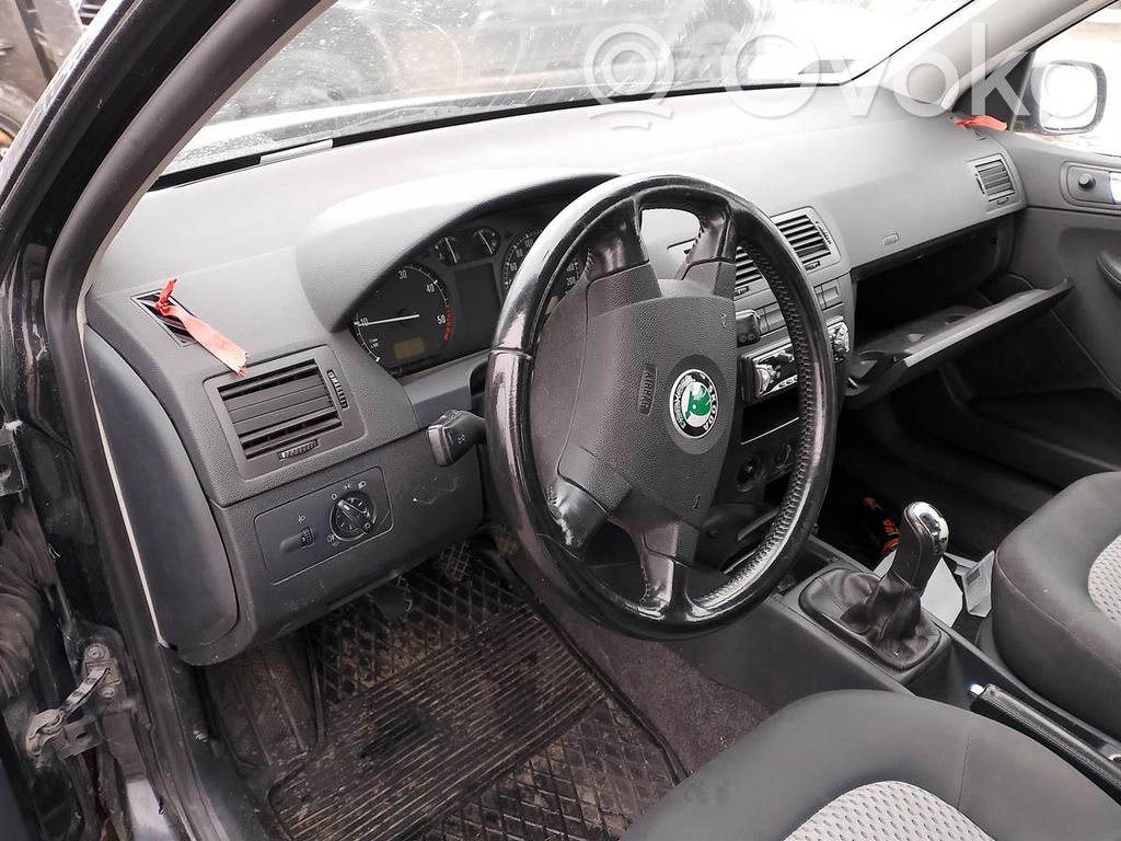 Skoda Fabia Mk1 (6Y) Manual 5 speed gearbox, €141.18 | RRR