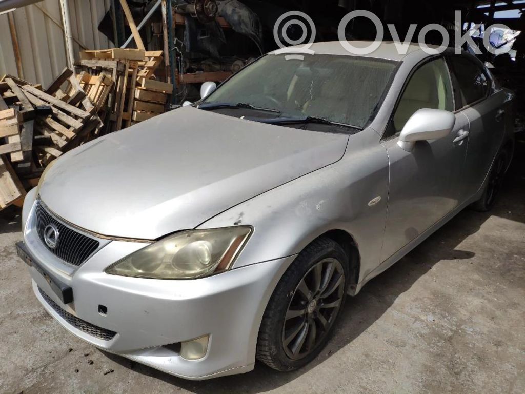 8572058010 Lexus IS 220D-250-350 Rear door manual window regulator, €31 ...