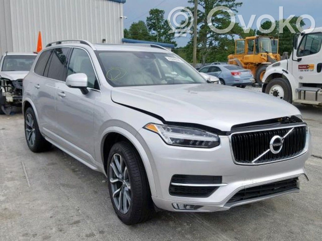 31494567 Volvo XC90 Couvercle de boîte à fusibles, 10,00 € | OVOKO