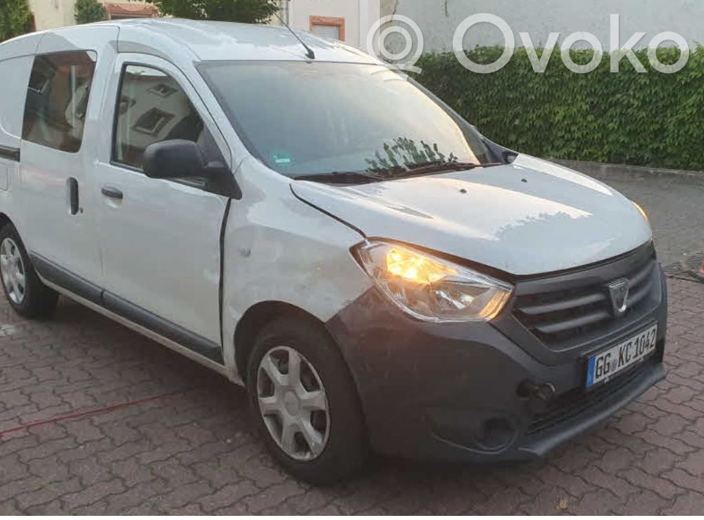 JR5361 Dacia Dokker Manuaalinen 6-portainen vaihdelaatikko, 550,00 € | OVOKO